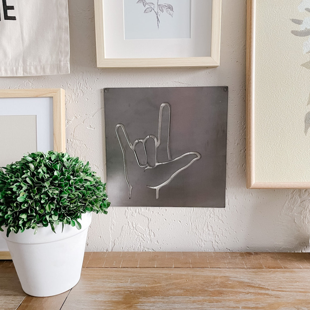 I love you in ASL steel sign. Keystone Steel Co. – KEYSTONE STEEL CO.